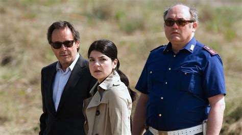 Donna Leon 17 Das Mädchen Seiner Träume Hier Anschauen