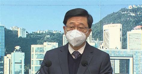 李家超︰目標盡快與內地全面通關 考慮取消海外來港前快測及打針要求 無綫新聞tvb News