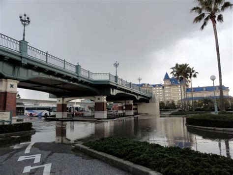 Tokyo Disney Resort 89 Earthquake Update Park Thoughts