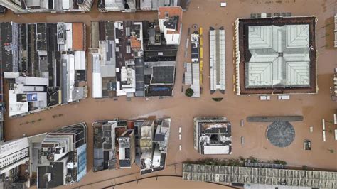 Inundaciones En Brasil Dejan Mas De 100 Muertos Y Varios Desaparecidos