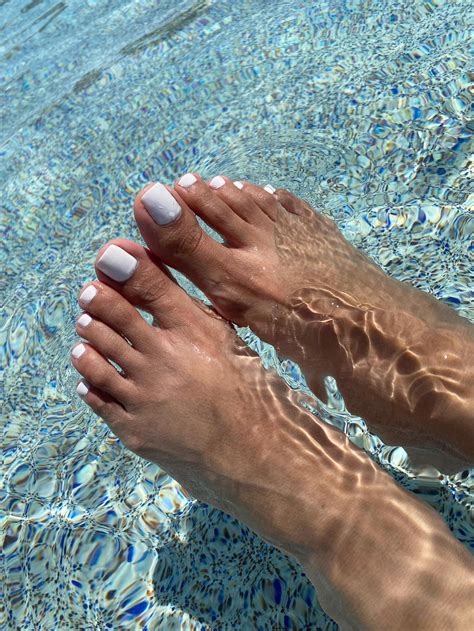 Do You Like Wet Feet Rasianfeet