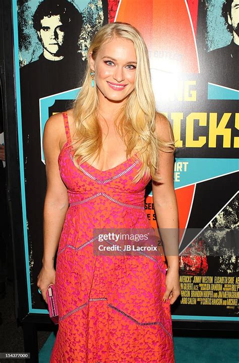 Leven Rambin Attends The Chasing Mavericks Los Angeles Premiere News Photo Getty Images