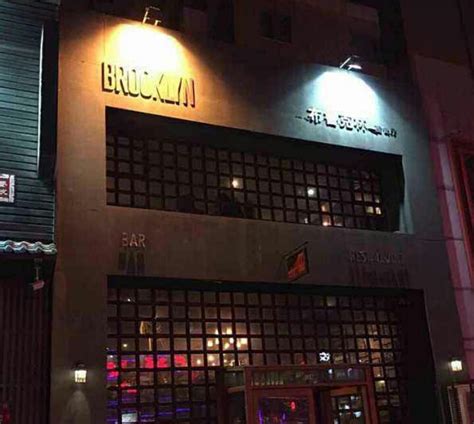 2022布鲁克林西餐酒吧brooklyn美食餐厅环境很有小情调，所以也非常【去哪儿攻略】