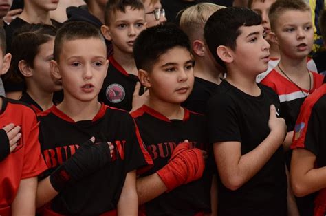 До Рівного з’їхалися 200 кікбоксерів. Спорт - Новини Рівного та області ...
