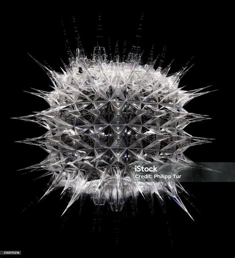 피라미드 모양을 기반으로 한 초현실적 인 외계인 프랙탈 입방체 유기 유기체로 3d 렌더링 검은 배경에 반투명 유리 다이아몬드 소재의 날카로운 스파이크가있는 패턴 3차원