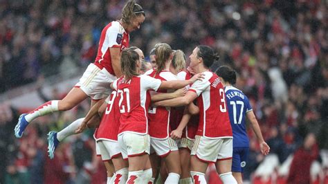 Arsenal Join Chelsea At Top Of Wsl After Impressive Win In Front Of