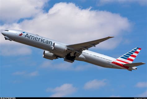N729an Boeing 777 323er American Airlines Bobh Jetphotos