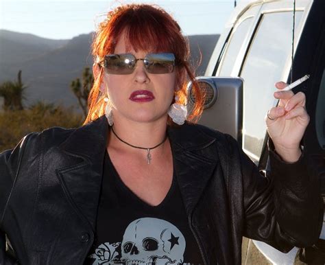 Backdoorfun Smoking Hot Pin 65242920