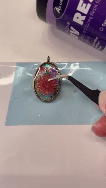 Diy Pressed Flower Uv Resin Pendant Resin Obsession