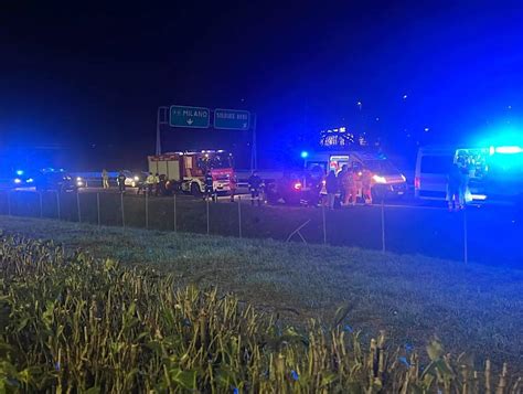 Auto Ribaltata In A8 Tra Solbiate Arno E Castronno VareseNews Foto