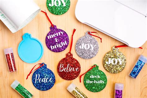 Diy Resin Ornament Resin Christmas Ornaments So Easy