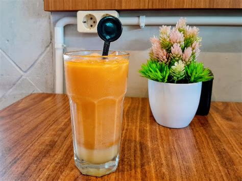 Review Walties Rooftop Cafe Rawamangun Dengan Tongseng Legendaris