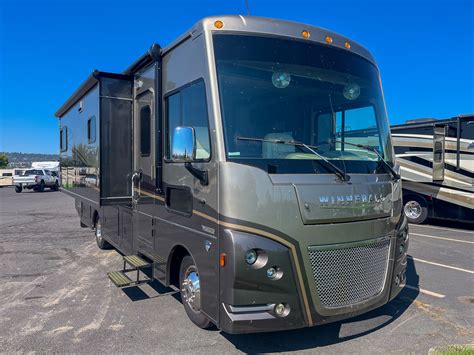 New And Used Luxury Rvs And Diesel Motor Coaches For Sale Beaver Coach Sales