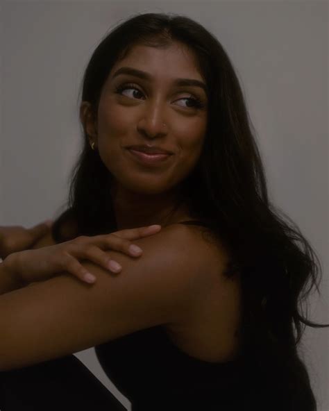 Mithusha Mithusha Srikumar • Instagram Photos And Videos