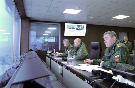 Putin Will Draft 300000 Russian Reservists To Fight In Ukraine