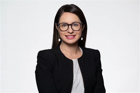 Andreia Monteiro Holmes List