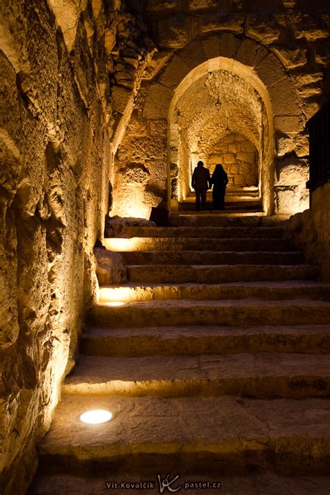 Framing In Photography A Powerful Composition Technique For Bold Shots Learn Photography By