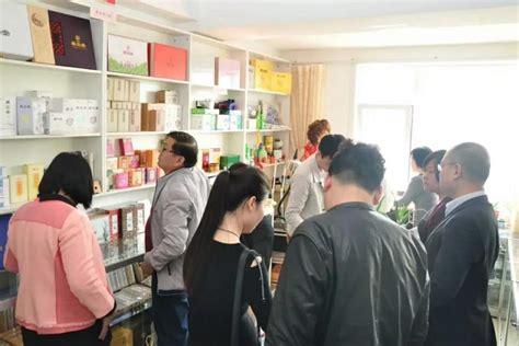 馆陶县中医院领导考察爱心视必康项目并达成战略合作