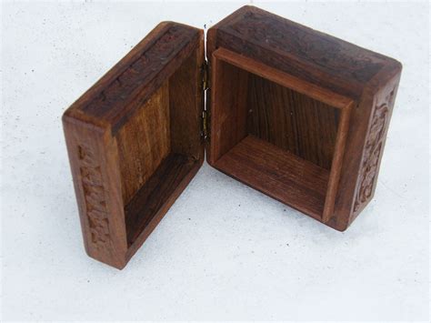 무료 이미지 열다 목재 고대 미술 갈색 가구 가슴 새기는 보석 함 작은 상자 3264x2448