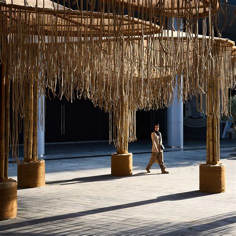 Areen Unravels Silk Fabric For Flowing Threads Installation In Dubai