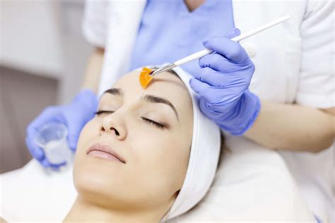 Peeling Visage Sud De France Esthetique Médical