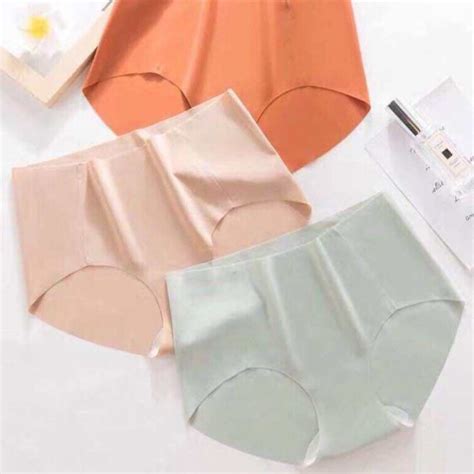 กางเกงในไร้ขอบ ไร้ตะเข็บ มีหลากสี ราคาถูกพร้อมส่งทุกตัว Bellshop789 Thaipick