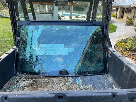 Broken Glass R Polaris
