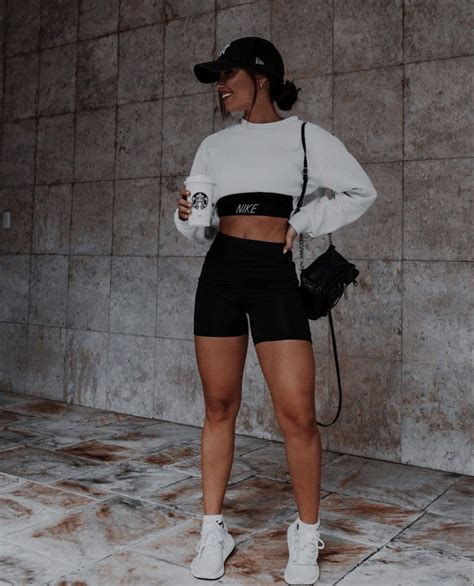 Pin By Vanessa Rivera On Ropa In 2024 Gymwear Outfits Athleisure