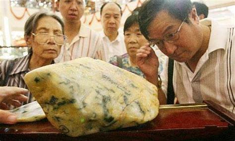 賭石賭成雲南首富，如今欠債58億元，手中88億原石能成救命稻草嗎 每日頭條