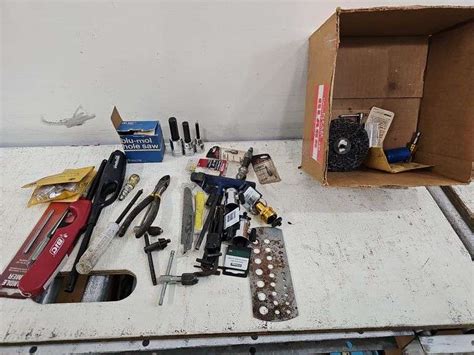 Box Lot Of Tools And Hardware 2b Lil Dusty Online Auctions All
