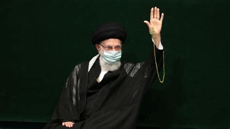 İran Lideri Hamaneyin Uzun Süre Sonra Ilk Kez Görüntüleri Yayınlandı