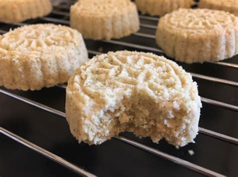 中式杏仁餅 少甜版食譜做法 慳家小師奶的Cook1Cook食譜分享