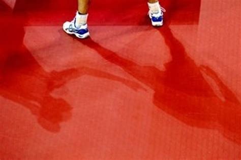 Kauno Urmo Bazėje Prekiauta Garsių Firmų Sportbačių Klastotėmis Delfi Verslas