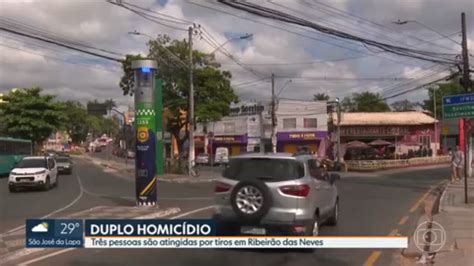 Vídeo Três Pessoas São Atingidas Por Tiros Em Ribeirão Das Neves Mg1