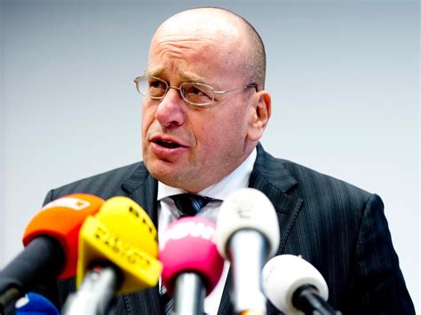 Teeven Wist Van Niets Eerlijk Waar