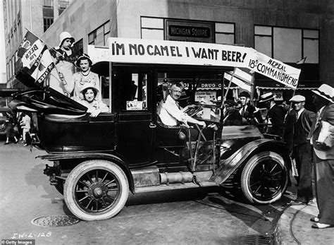 Stunning Photos Show How Americas Ban On Alcohol Took Effect On