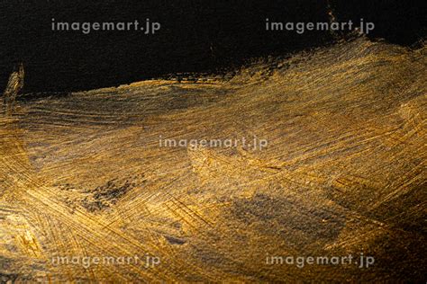 黒背景に金色の写真素材 240288835 イメージマート
