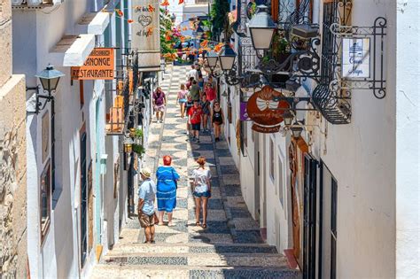 Pueblos Bonitos EspaÑa Este Es El Pueblo De Alicante Conocido Como El