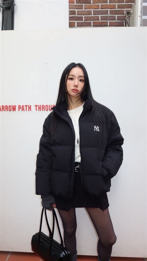 송서이🐦 이번시즌은 브라운코트지 🤎🧥 입는 순간 멋있고 분위기있는 브라운코트 추천템 3가지 🫶 코트자켓은 페미닌한 스타일보다 오버사이즈를 좋아하는 소나무 취향이구요🥹