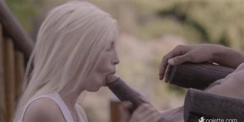 Pied Piper Plays A Big Flute Piper Perri