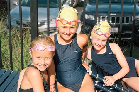 Mixed Swim Team Team China Showcases Talents In Mixed Events At
