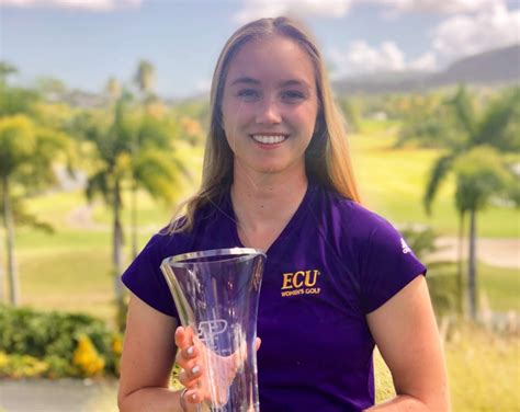 Dorthea Forbrigd Professional Golf Player