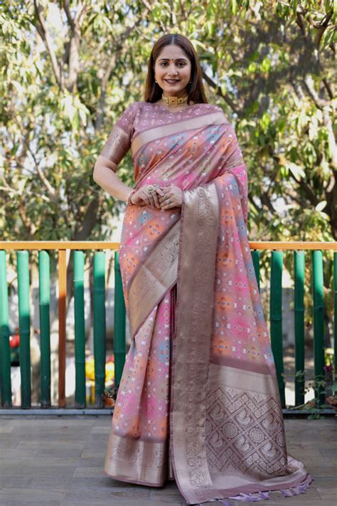 Pink Color Dola Silk Saree With Digital Printed Work