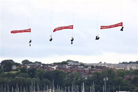 Cops Arrest 10 Greenpeace Activists After Forth Road Bridge Protest