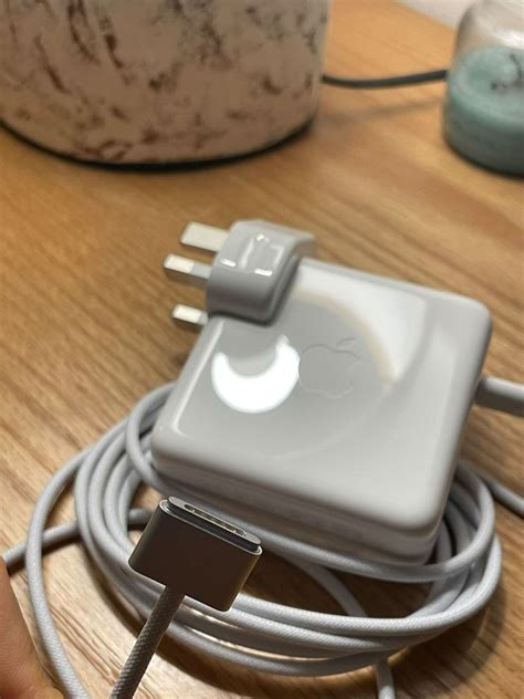 67w Usb C Power Adapter And Usb C To Magsafe 3 Cable Computers And Tech