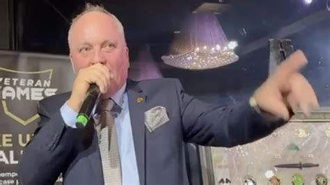 Nationals Mp Barnaby Joyce Turns Auctioneer At Veterans Fundraiser