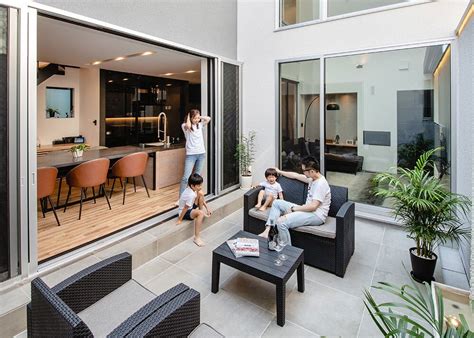 社員が10年来の夢を叶えた「カーテンのいらない家」｜iecomi｜nattoku住宅 一級建築士事務所が運営するライフスタイルウェブマガジン