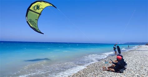 Leçon privée de kitesurf pour les débutants GetYourGuide
