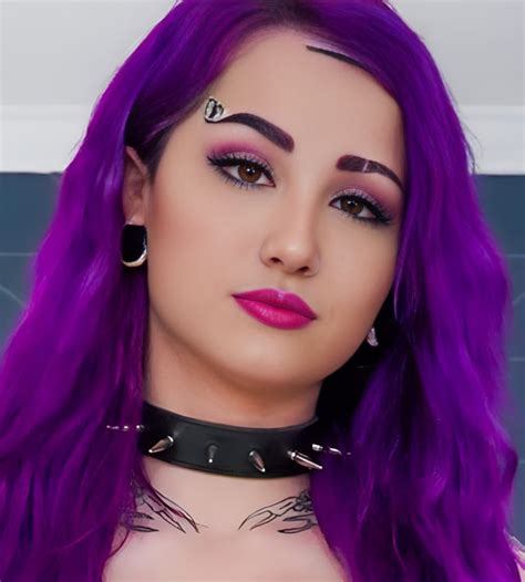 Valerica Steele Wiki Age Boyfriend Net Worth Photos Videos Ethnicity And More