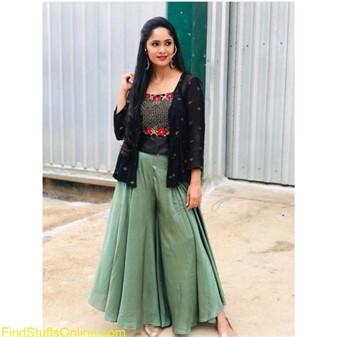 Tejaswini Gowda Hot Images